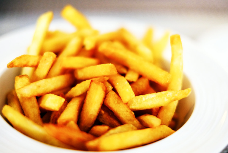 25 Best Indian Party Snacks For Every Occasion – Hungritos